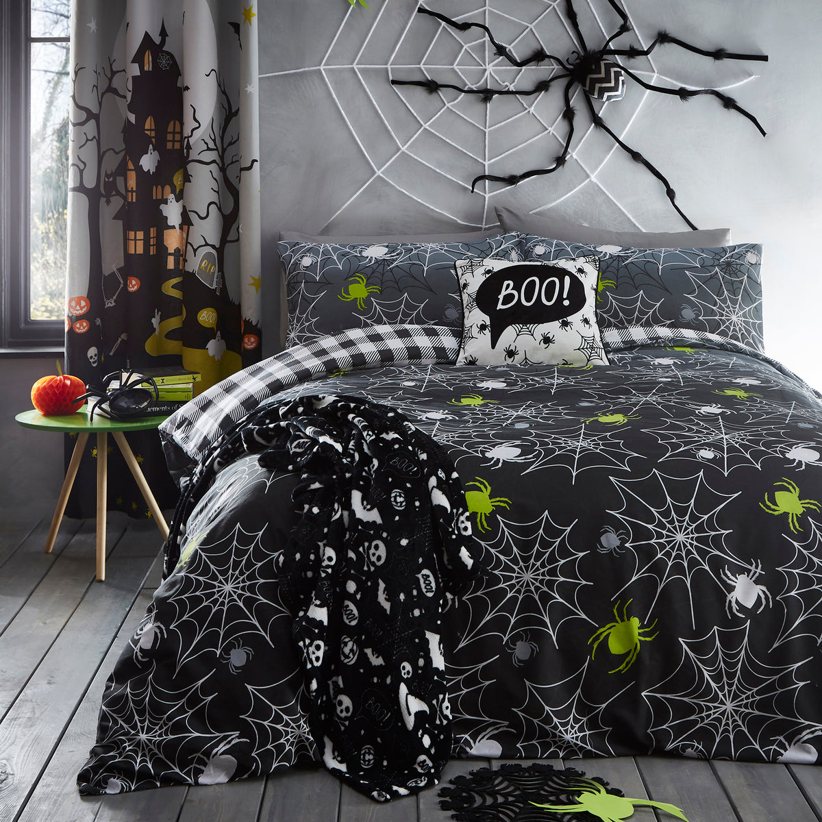 Throw Boo by Bedlam in Black – Stylish Home