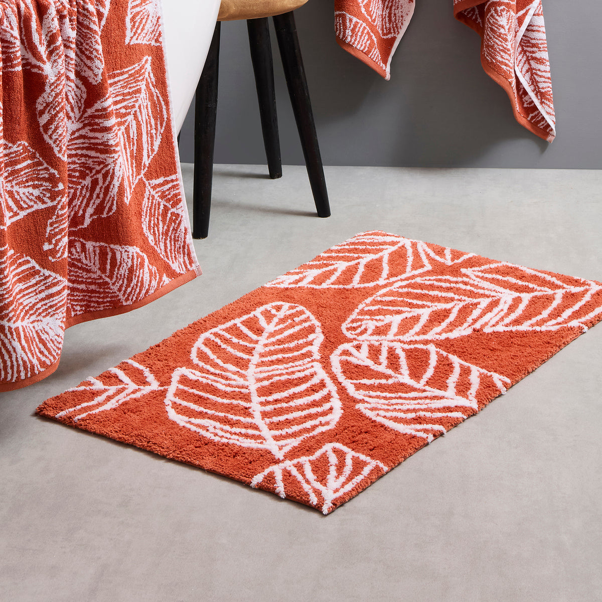 Bath Mat Matteo by Fusion Bathroom in Terracotta – Stylish Home